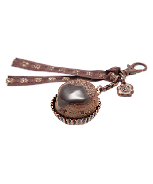 Chocolate Scone With Chocolate Syrup Bag Charm【Japan Jewelry】 – Japan ...